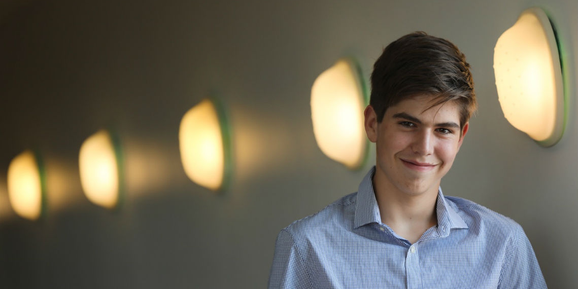 Thomas Lesage. Il giovane attivista che gira le scuole per insegnare ai ...