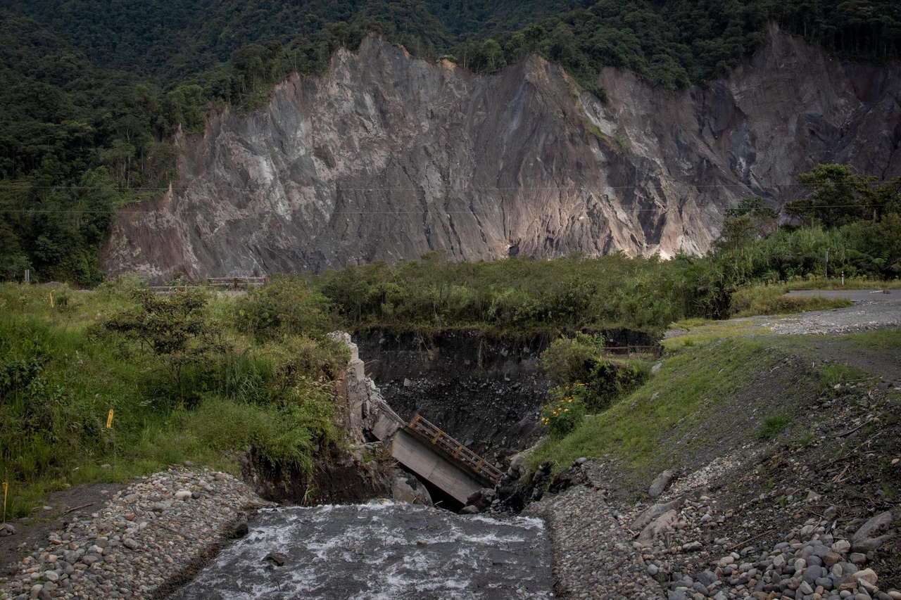 Months after an oil spill in the Ecuadorian Amazon, the Kichwa's water ...