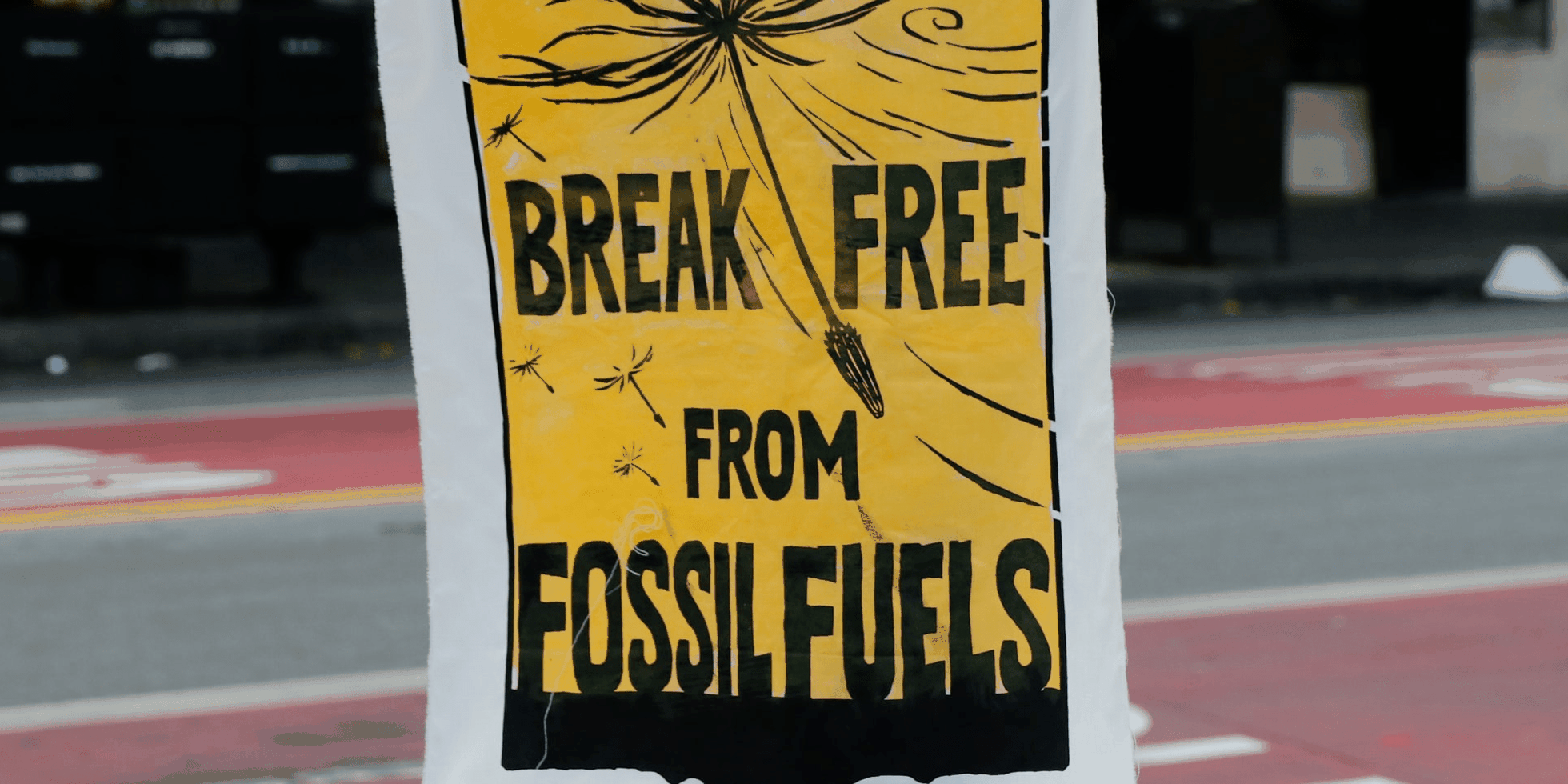 Some fossil fuel advertising is now banned in France - LifeGate