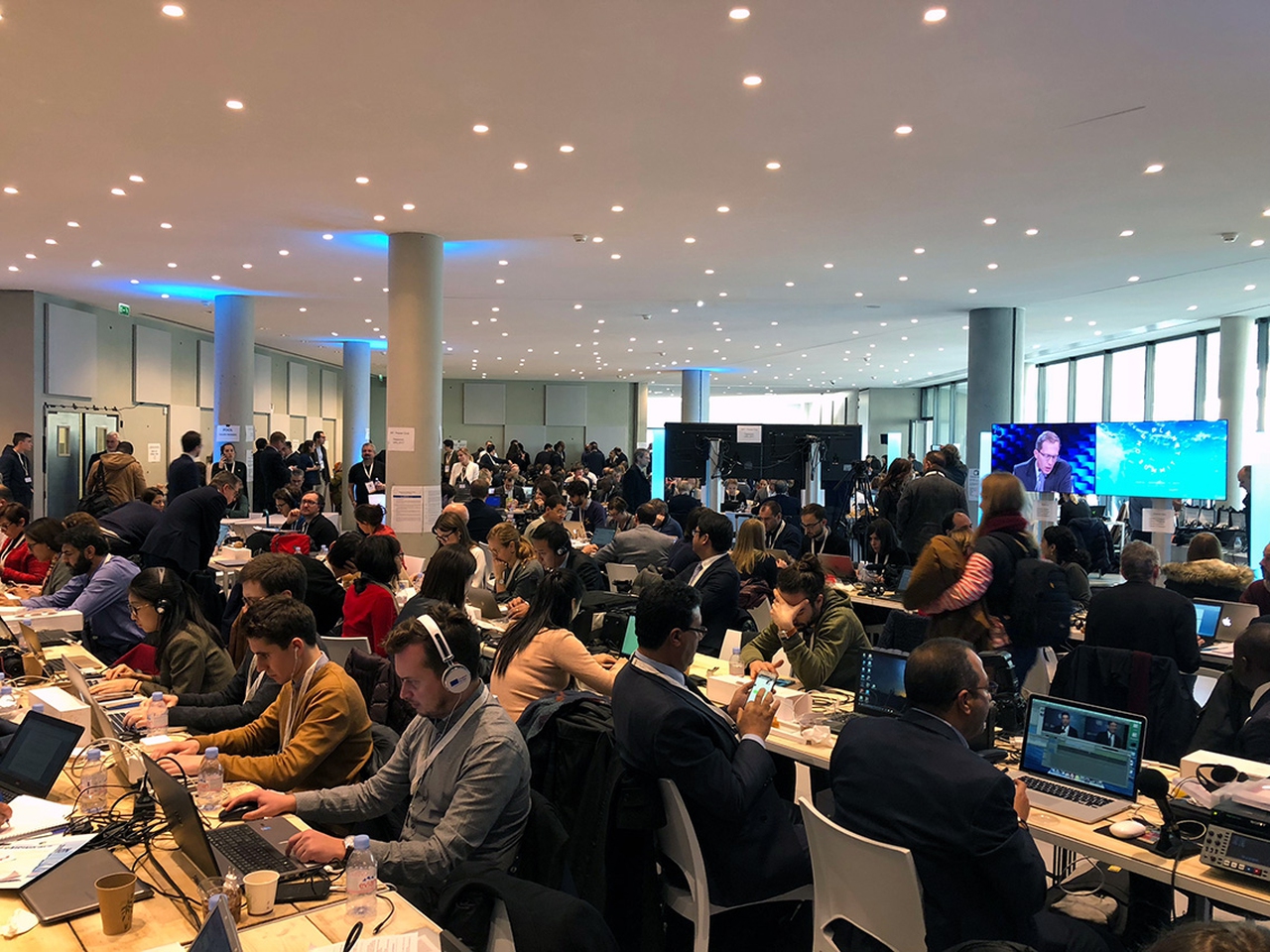 Nel suo One Planet summit, Macron dice che stiamo perdendo la battaglia ...