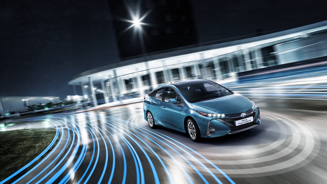 Toyota Prius Plug-in Hybrid vince il premio World Green Car 2017 - LifeGate