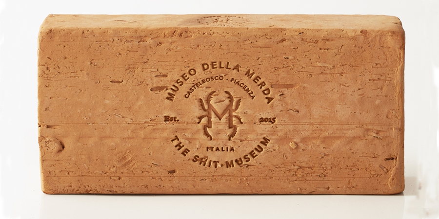 Gianantonio Locatelli si racconta: cosa c'è dietro al Museo della merda ...