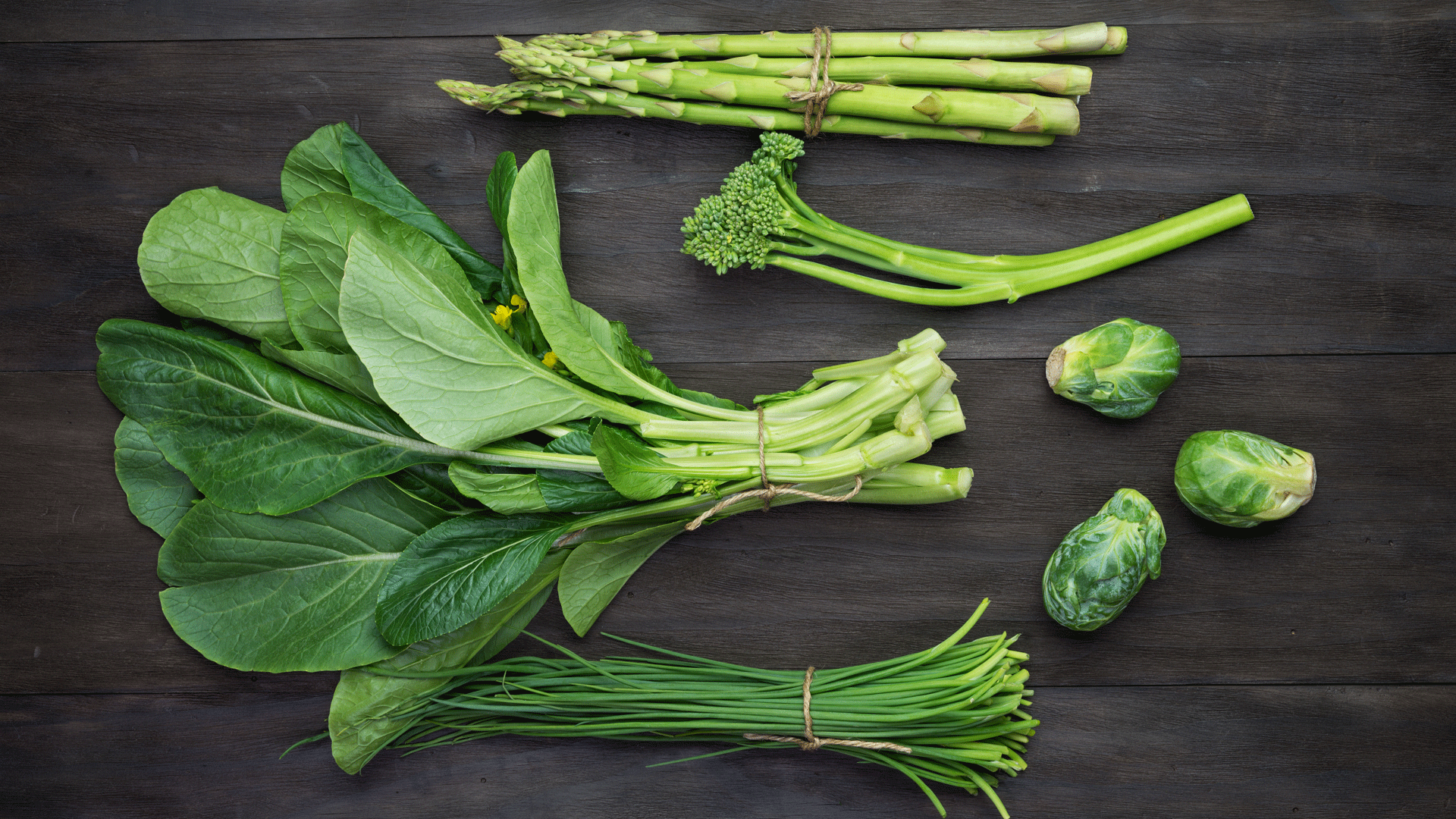 Fruits and vegetables in season by month: April - LifeGate