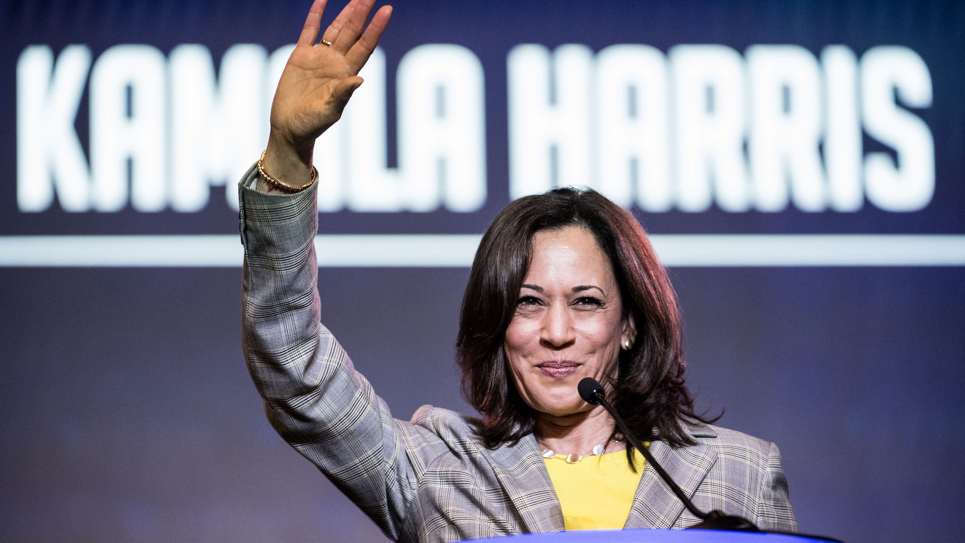 Kamala Harris makes history as first woman of colour to become Vice ...
