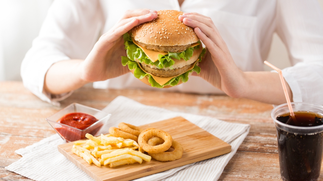 Una dieta malsana aumenta il rischio di arresto cardiaco - LifeGate