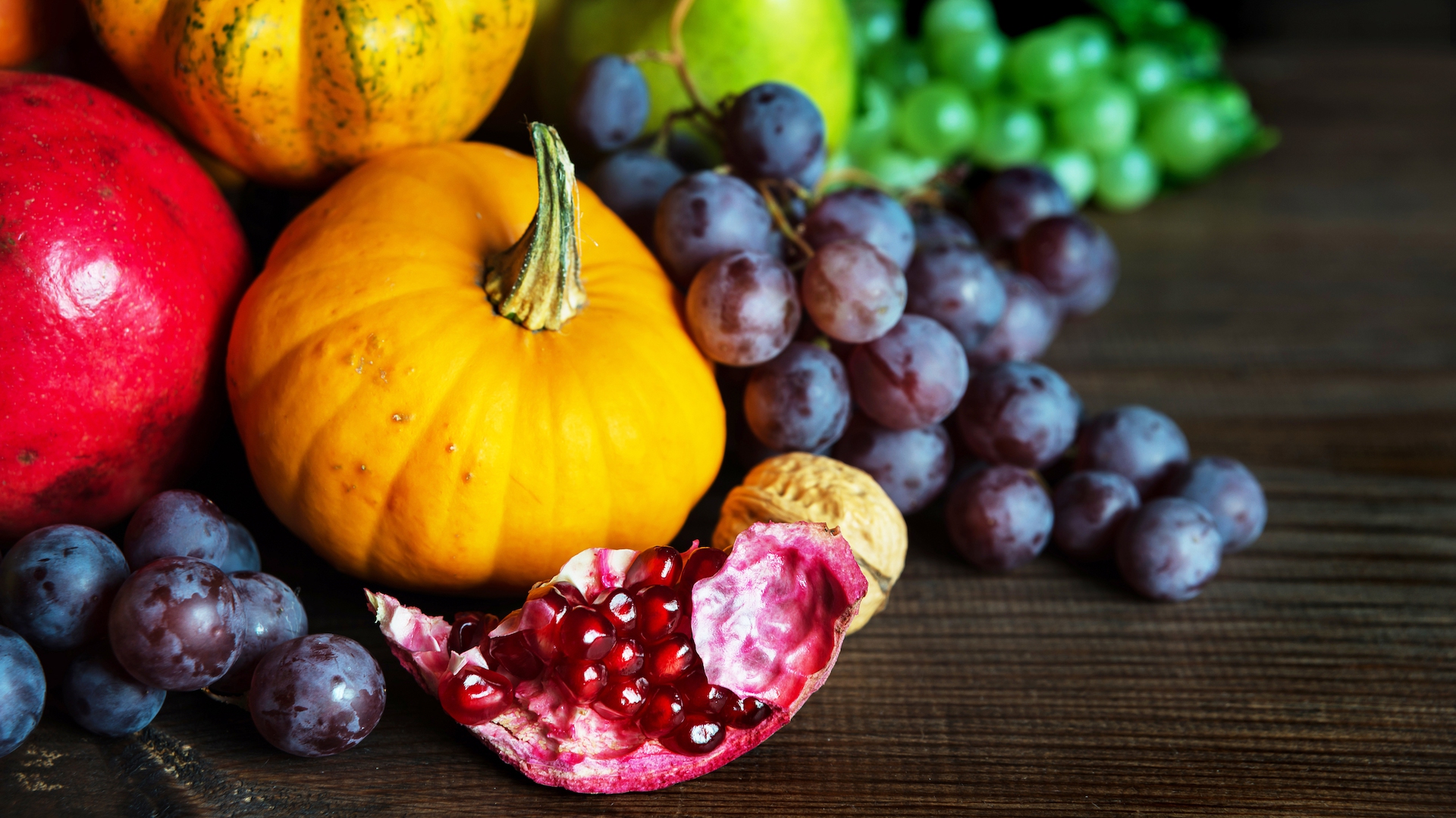 Fruits and vegetables in season by month: November - LifeGate