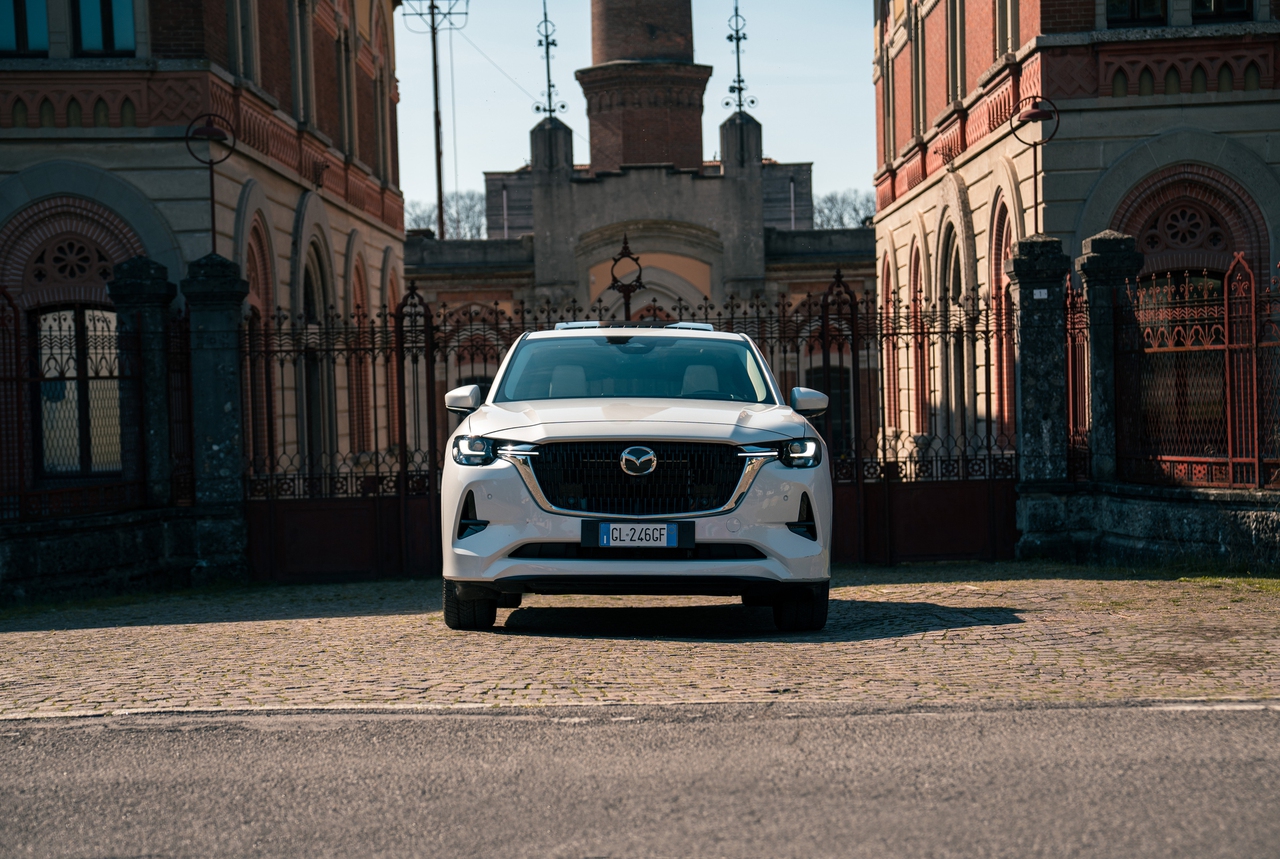 Mazda CX-60 ibrida plug-in. La prova, il prezzo e tutti i dettagli