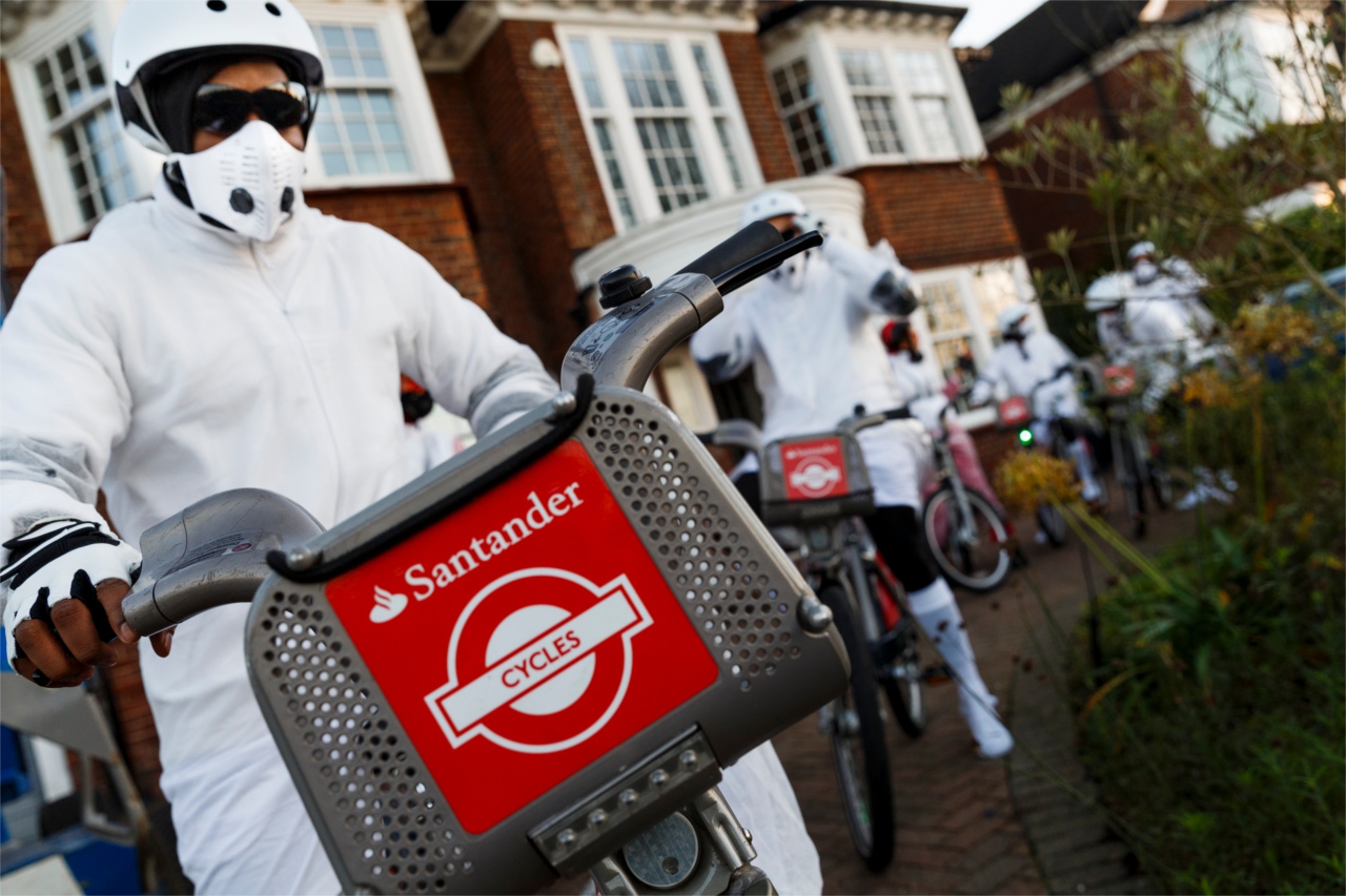 Bike sharing in London, laserlights in hire bikes - LifeGate