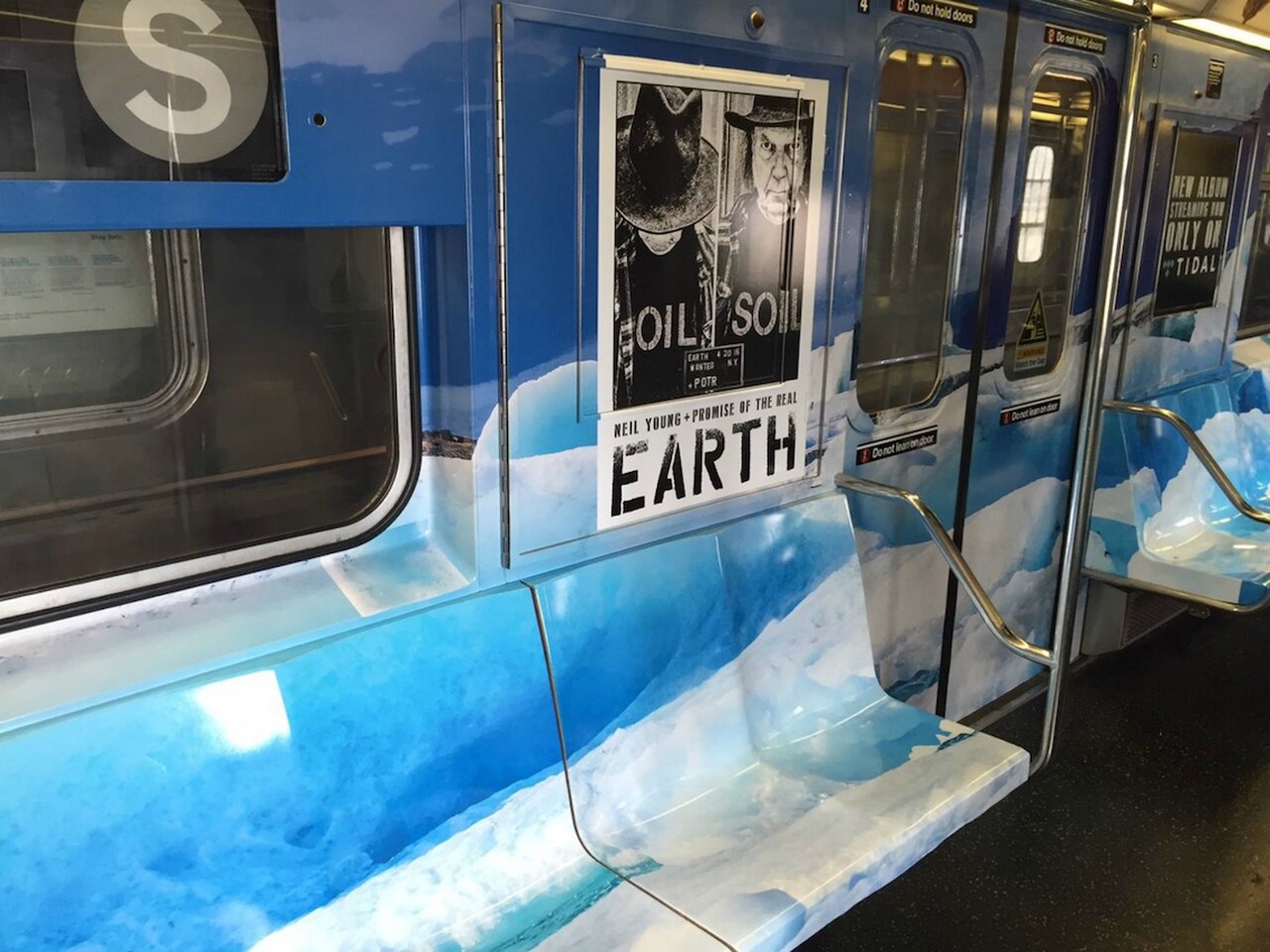 L'Earth train di Neil Young parte da New York - LifeGate