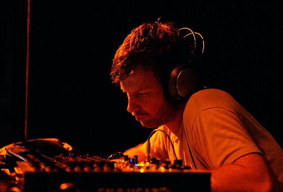 Dirige l'orchestra: Aphex Twin - LifeGate
