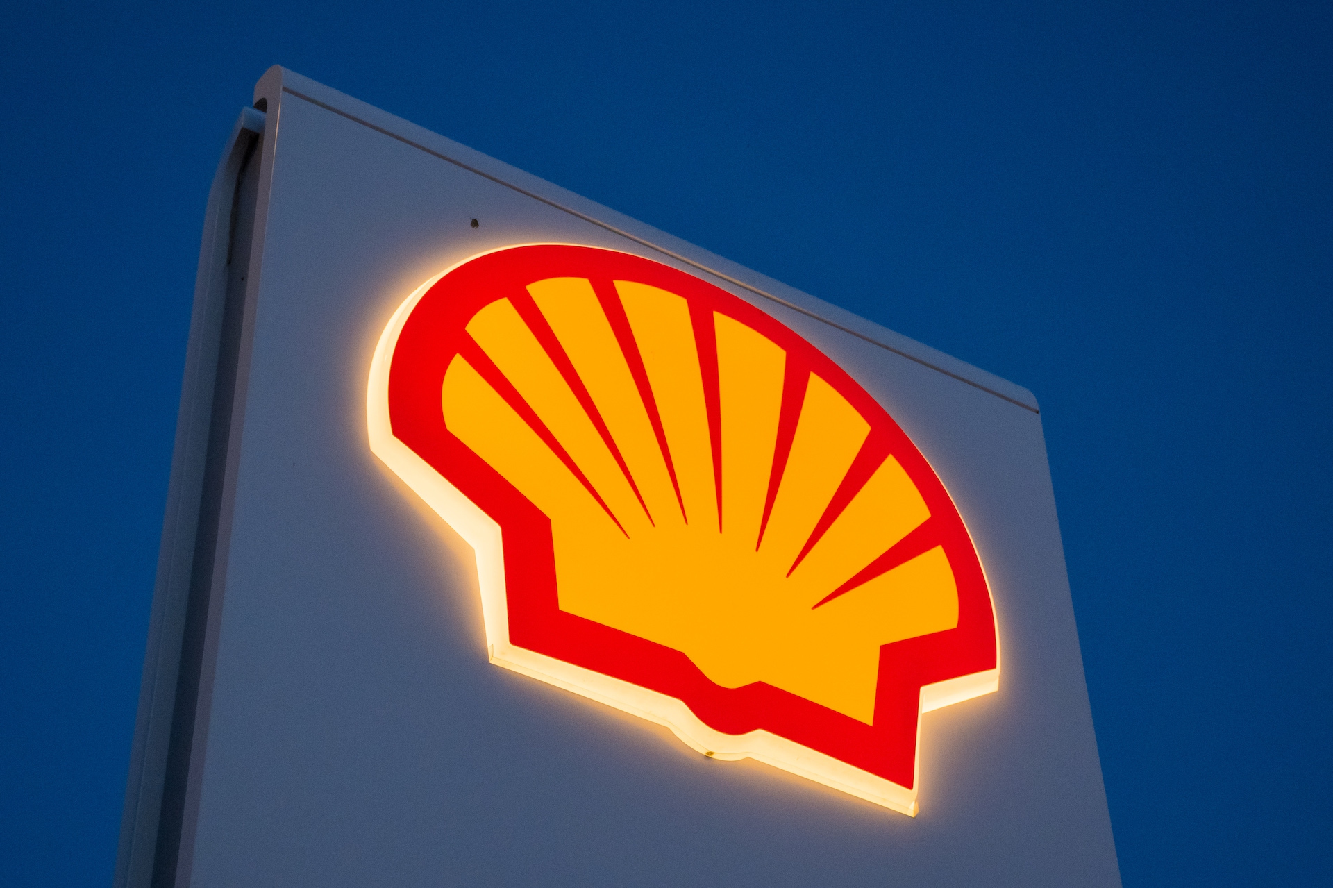 Regno Unito, vietate per greenwashing tre pubblicità di Shell - LifeGate