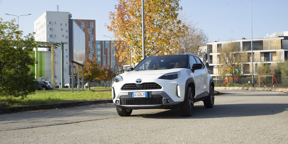 Yaris Cross, da citycar a suv compatto, come va l'ultima ibrida Toyota