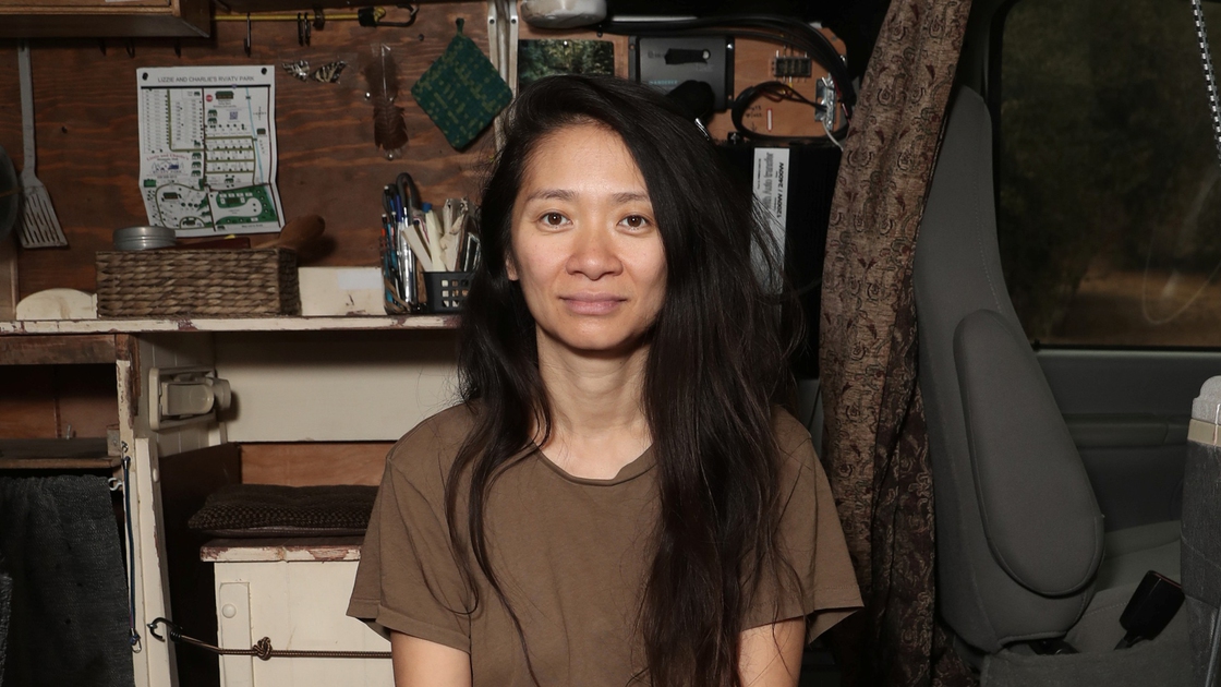 Who is Chloé Zhao, Oscar winning director of Nomadland - LifeGate