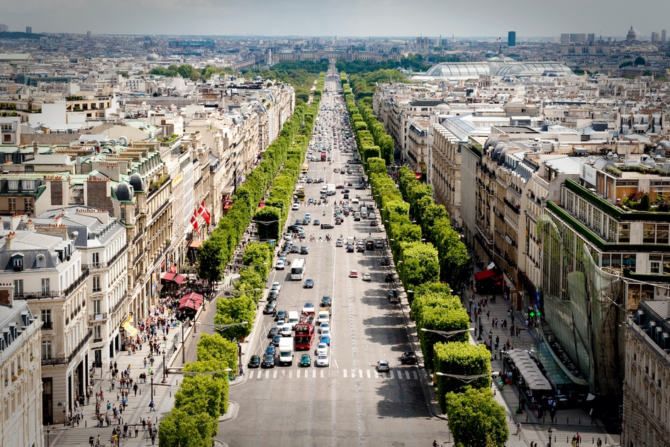A Parigi entro fine anno auto a 30 km/h in tutta la città - LifeGate