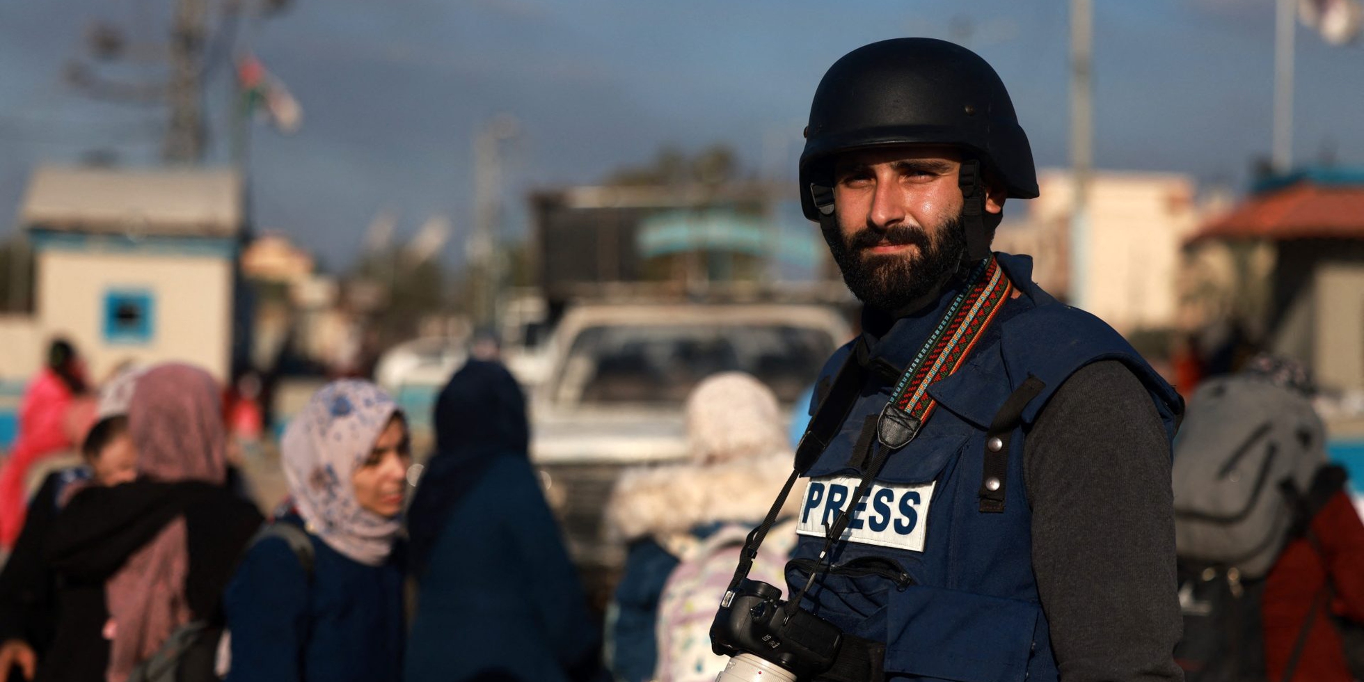 Chi è Motaz Azaiza, la voce più importante della Striscia di Gaza