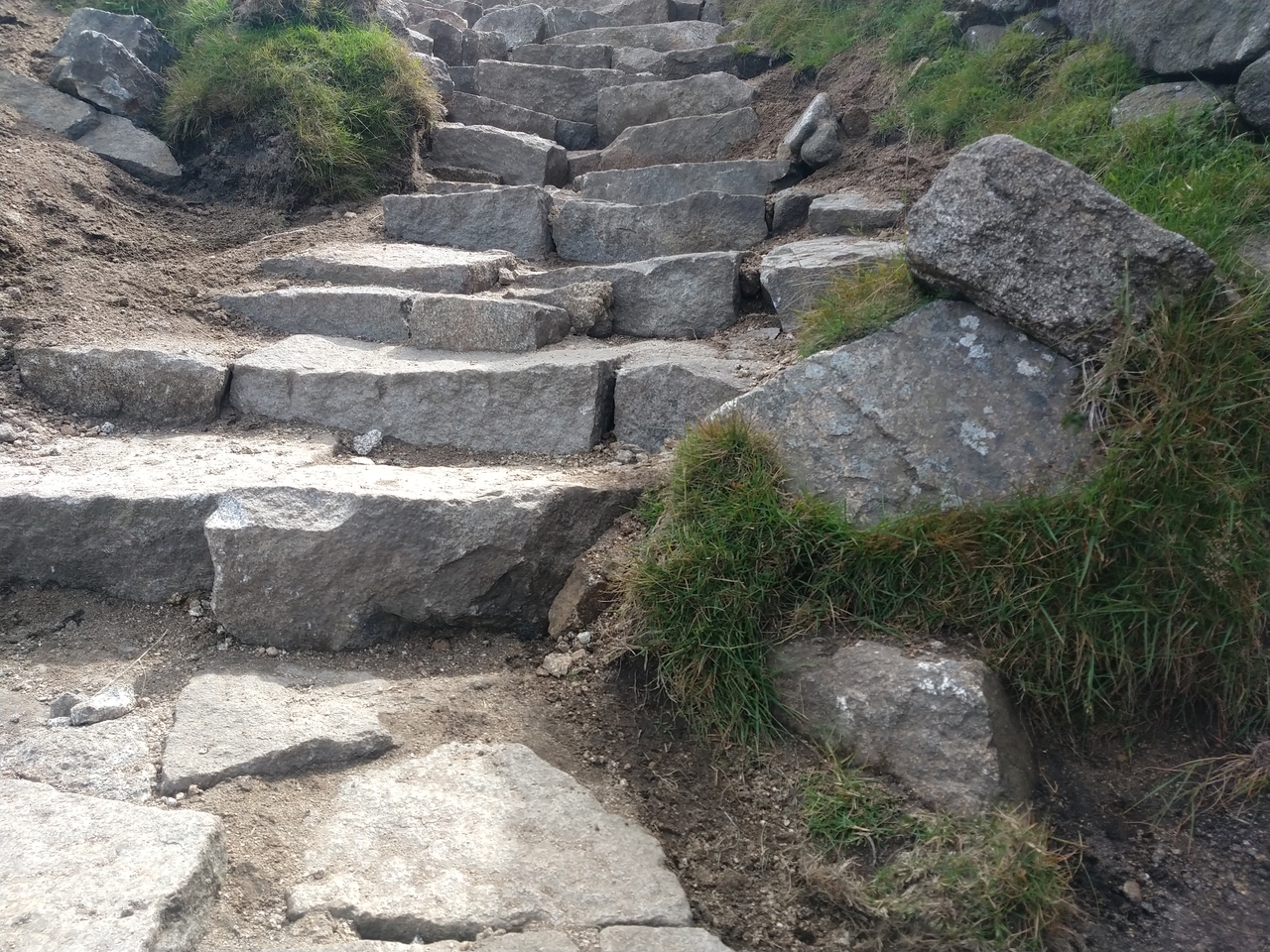 Path work in the Mournes - LifeGate