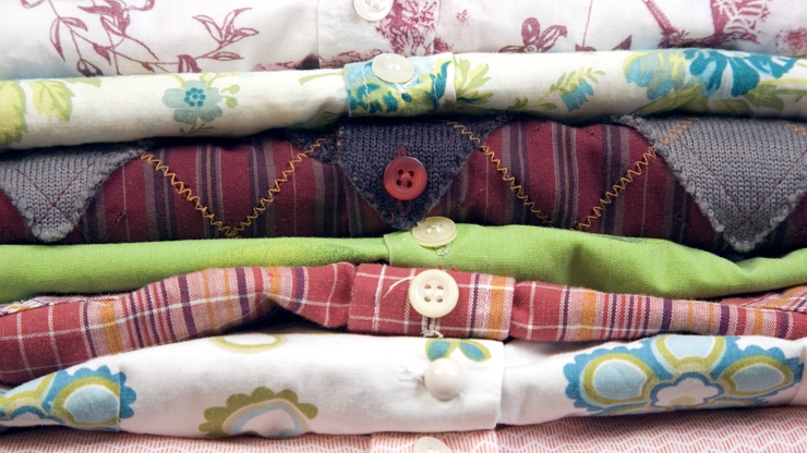 Recycle second-hand clothes: do it for the planet, and for your wallet ...