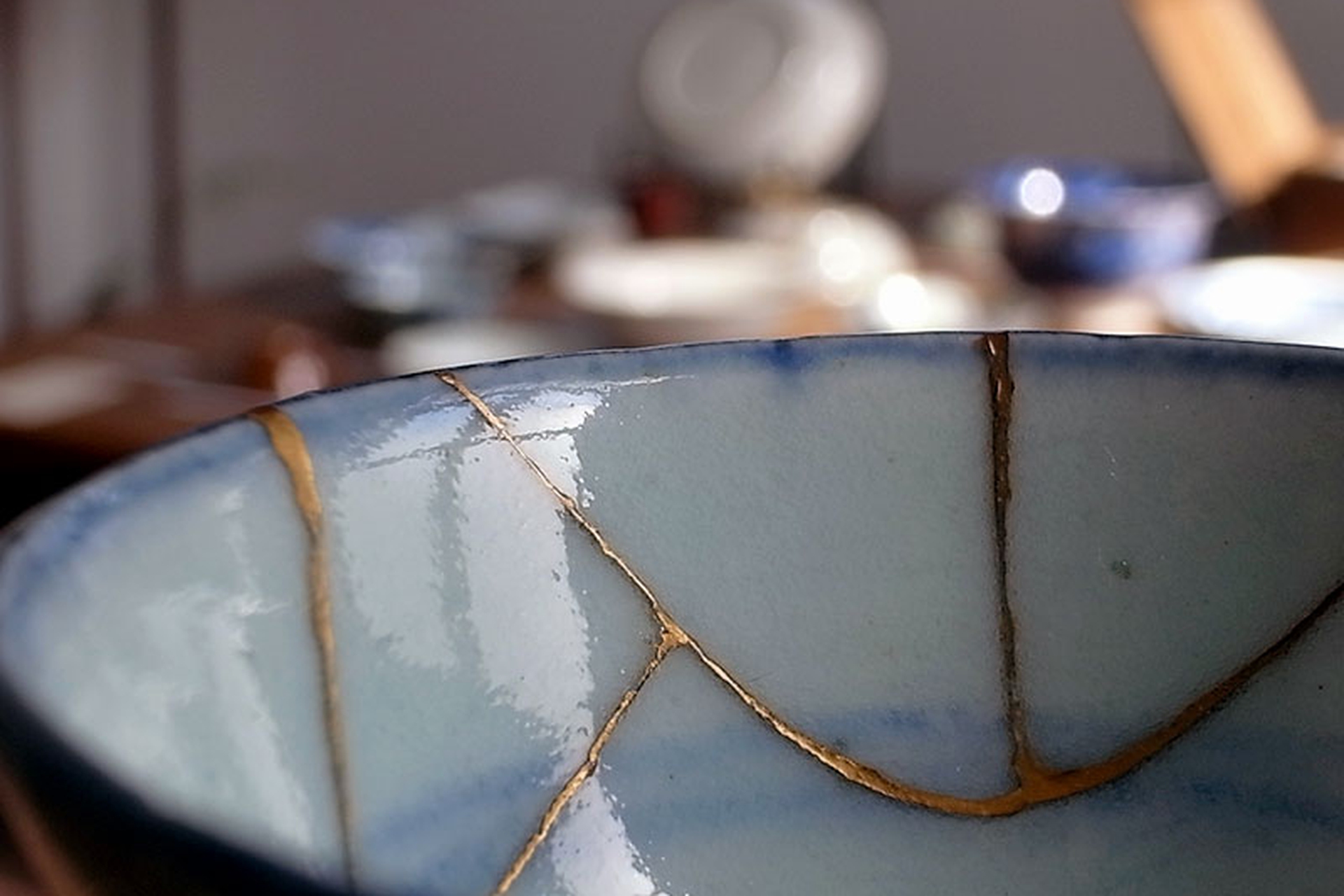 Kintsugi: the art of precious scars - LifeGate