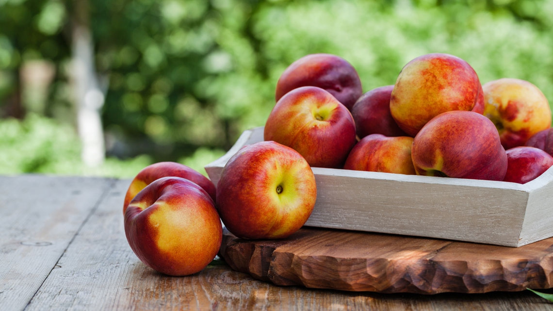 Pesca, varietà e benefici - LifeGate