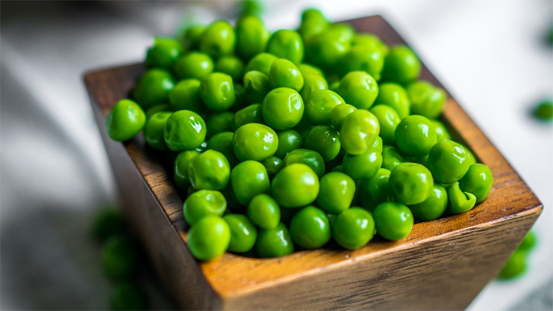 Piselli: valori nutrizionali, proprietà e come cucinarli - LifeGate