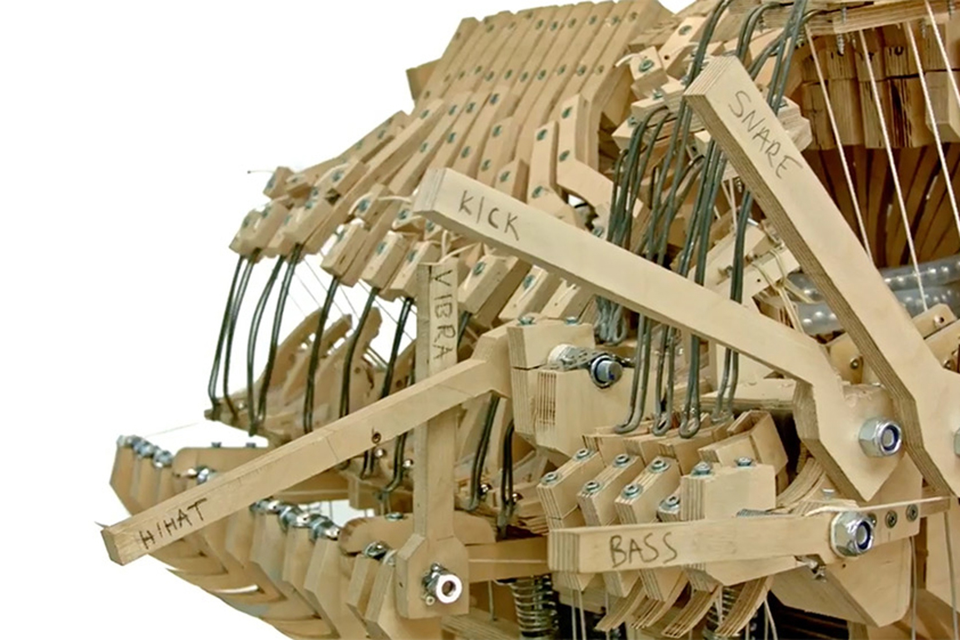Marble Machine: a magic orchestra powered by marbles - LifeGate