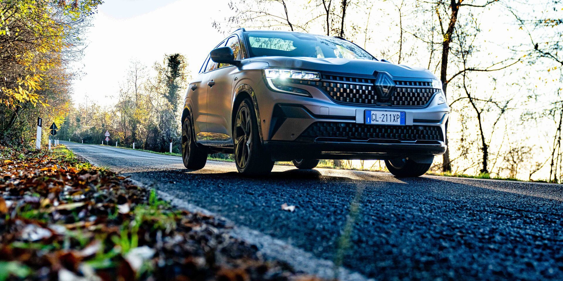 Renault Austral, come va e cosa offre l'ibrida con quattro ruote sterzanti