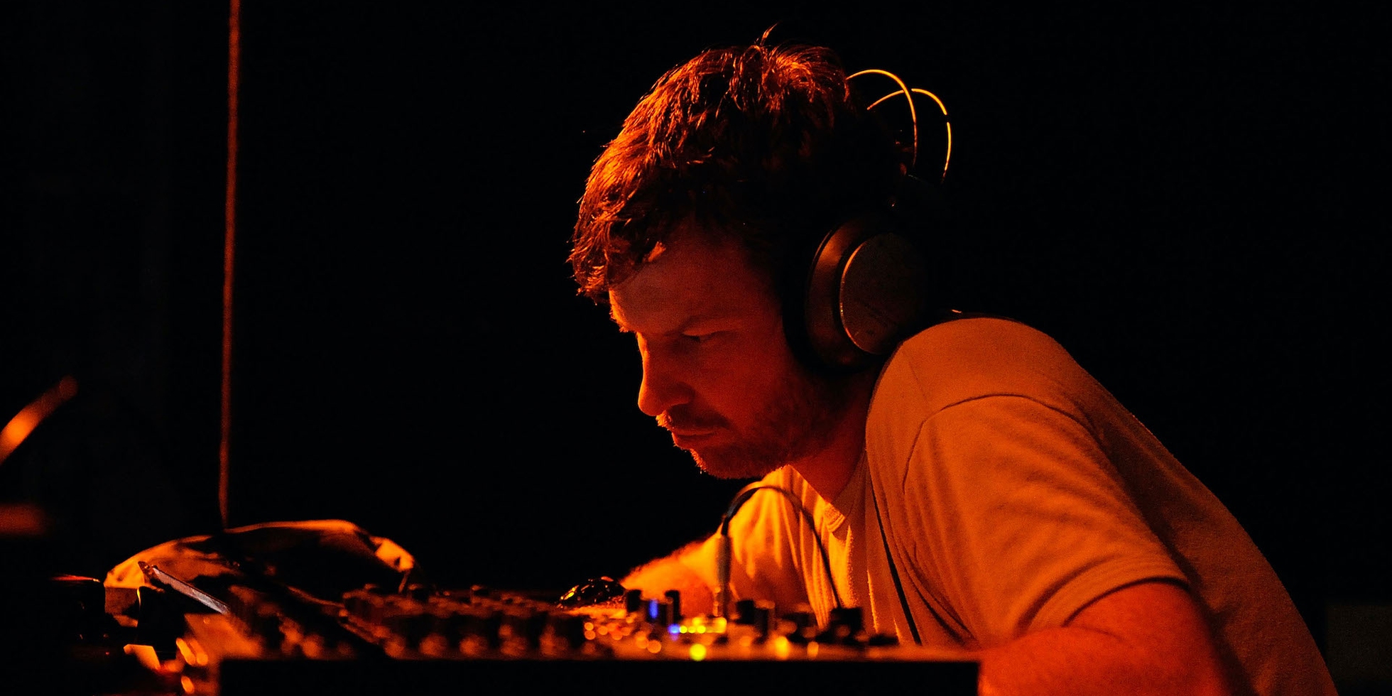 Nft, anche Aphex Twin vende la sua prima opera in token non fungibili ...