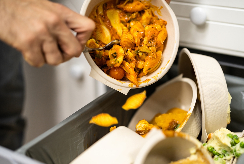 È lo spreco alimentare il vero baco della nostra mela. Come prevenirlo ...