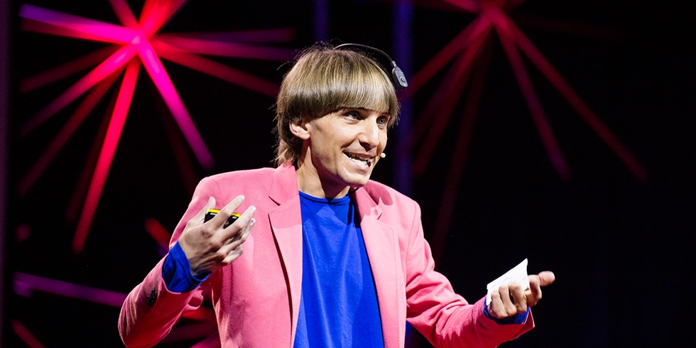 Neil Harbisson. I'm a cyborg and I have nature at heart - LifeGate