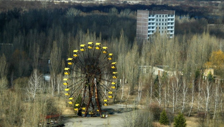 Drone films Chernobyl ruins - LifeGate