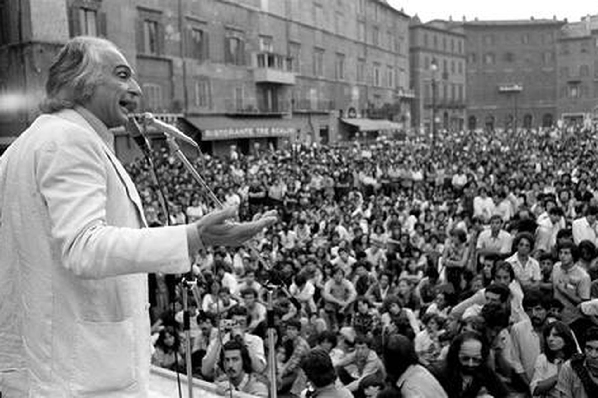 Chi era Marco Pannella, 86 anni di lotta per i diritti che hanno ...