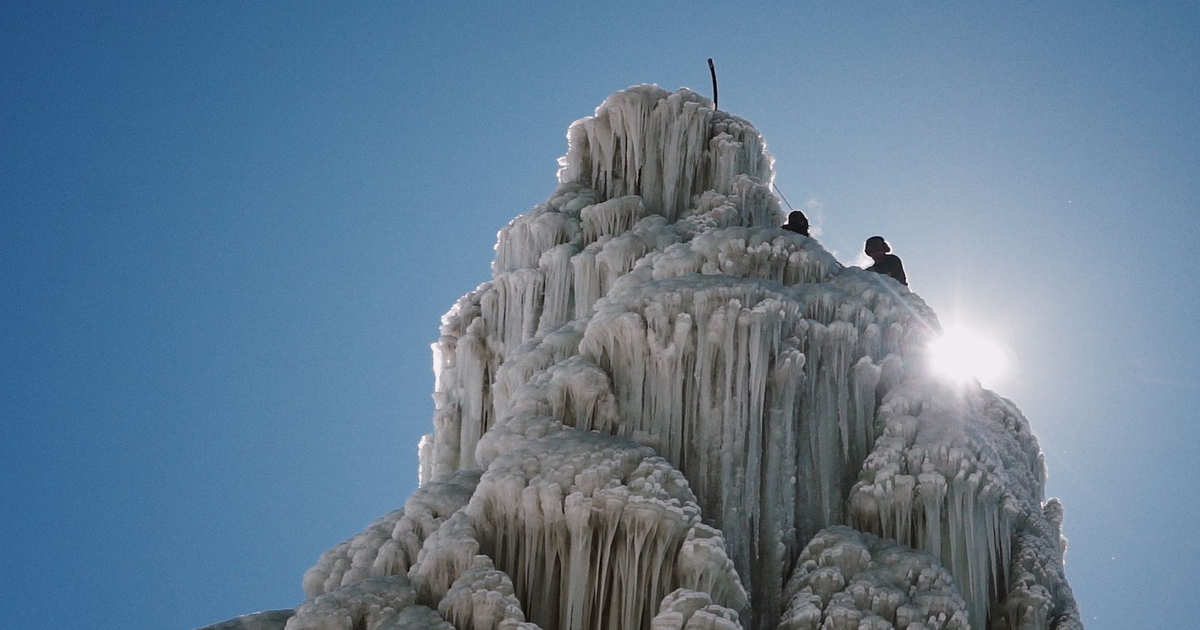 The ice builders, il documentario che racconta una storia di resistenza ...