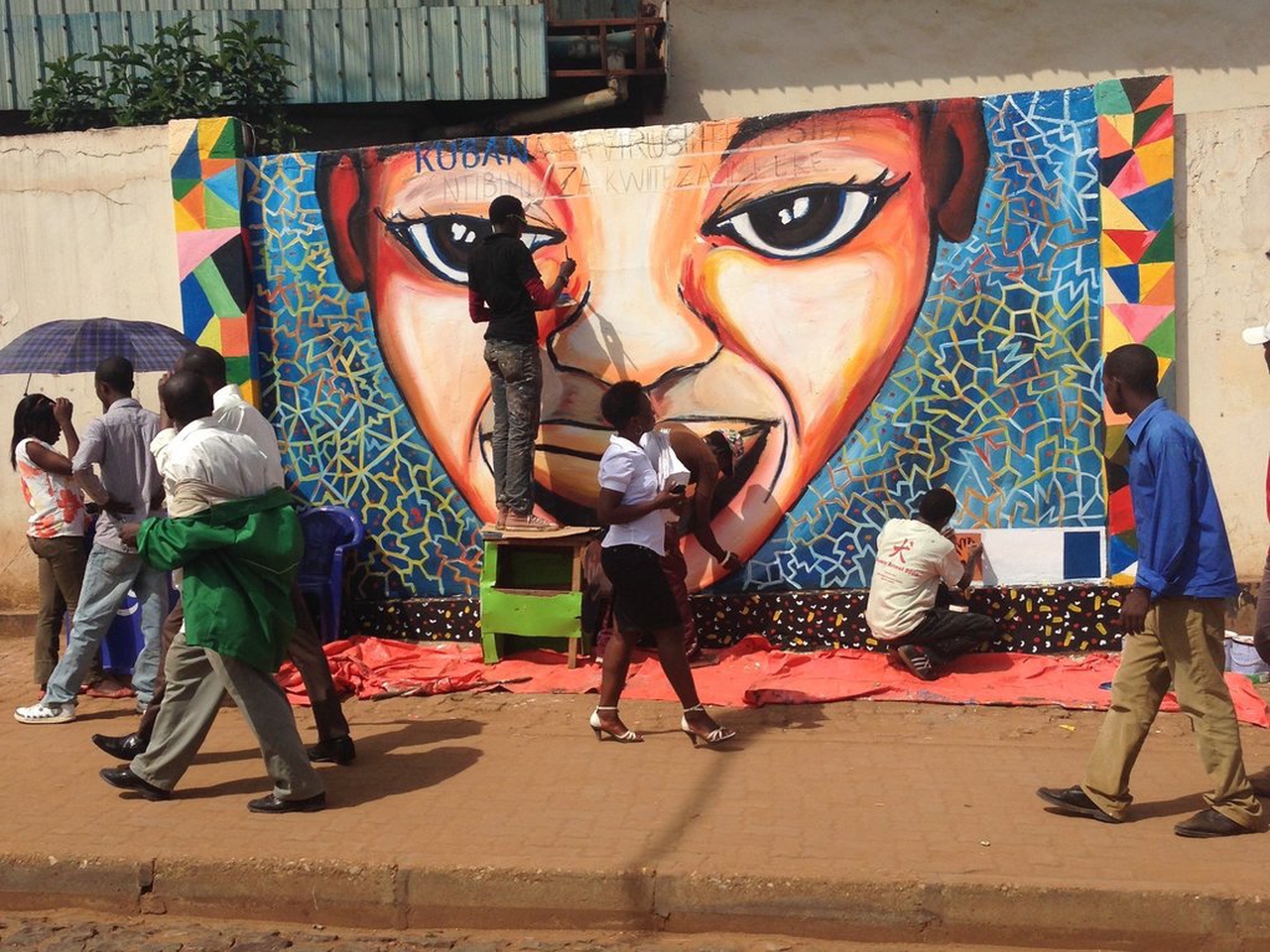 Street art in Rwanda: murals changing lives - LifeGate