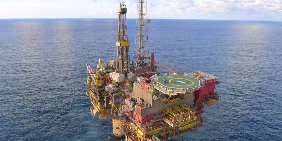 Shell wants to decommission oil platforms in the North Sea - LifeGate