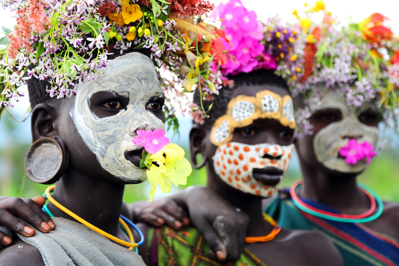 Ethiopia, displaced indigenous communities in the Lower Omo Valley ...