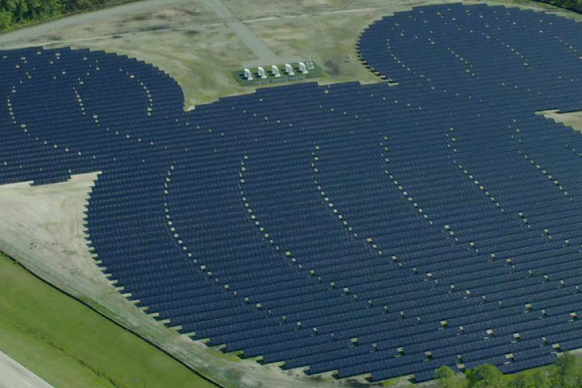 The world’s 7 most beautiful solar farms - LifeGate