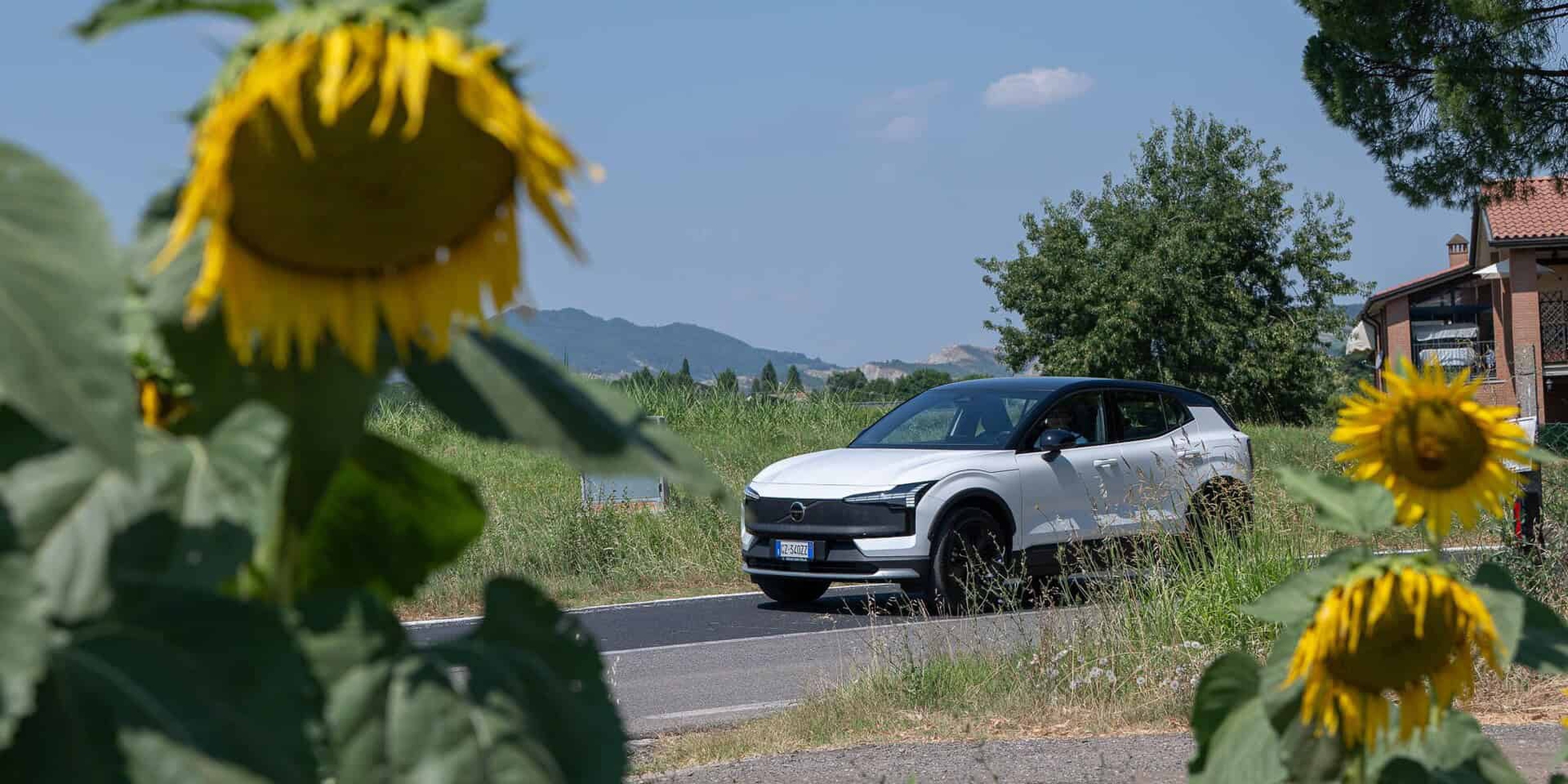 EX30 Cross Country, l’elettrica pensata per viaggiatori avventurosi