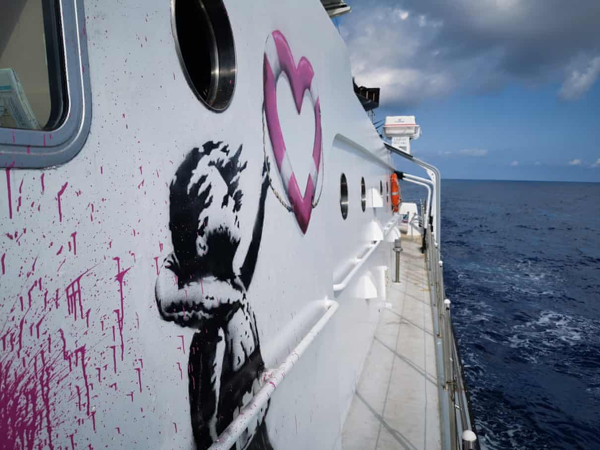 Banksy’s most beautiful artwork yet: a migrant rescue ship - LifeGate
