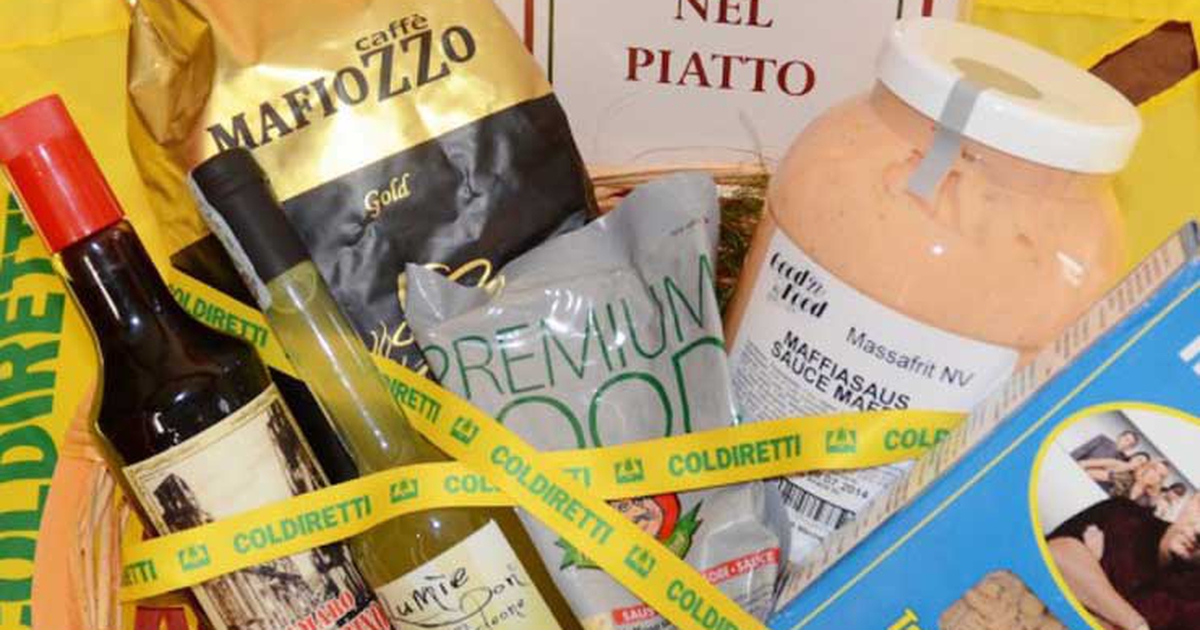 Pasta Mafia, caffè Mafiozzo e amaro Il Padrino: Cosa Nostra è in tavola
