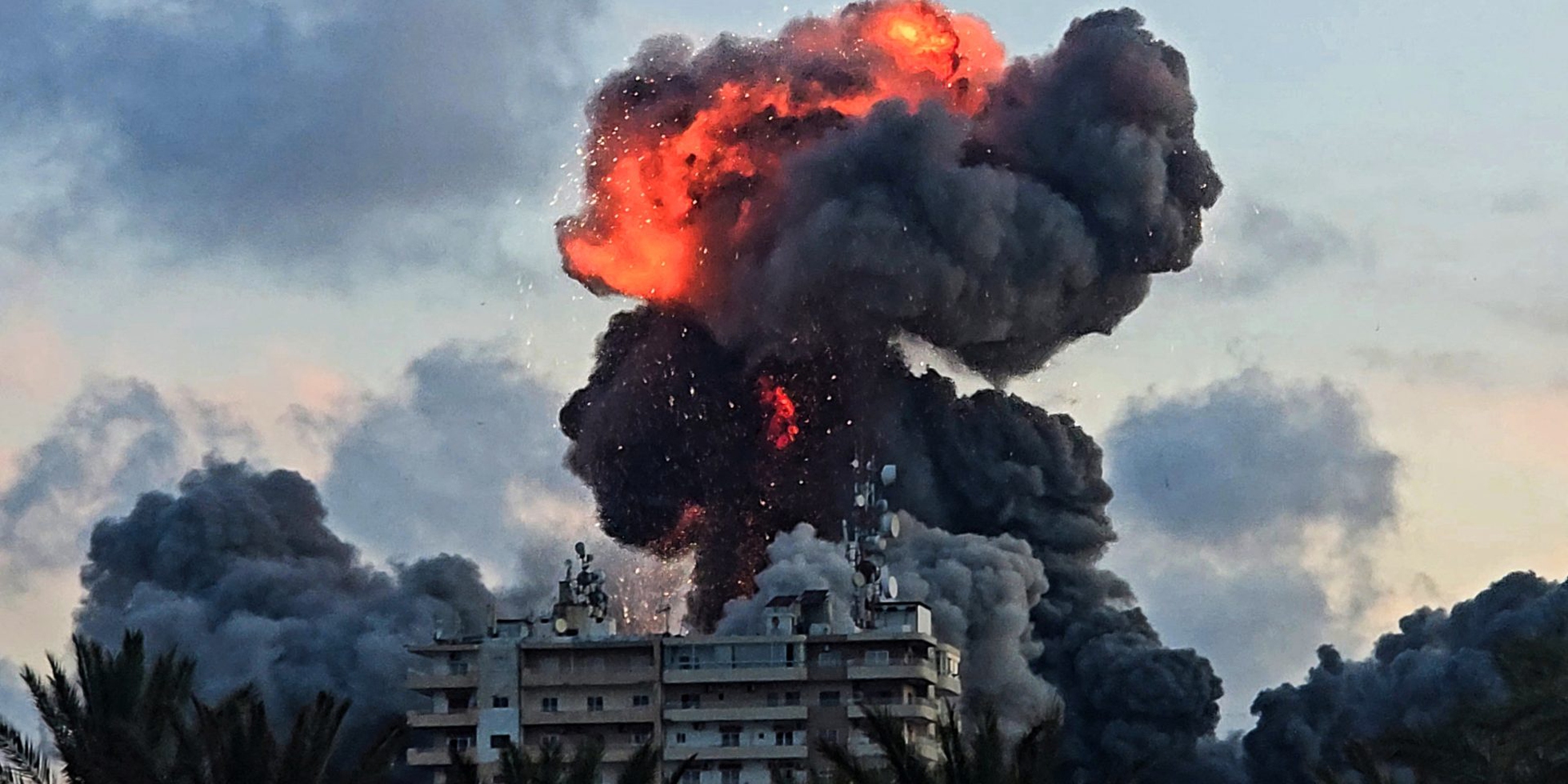 Israel is intensifying its attacks on Lebanon despite the ceasefire ...