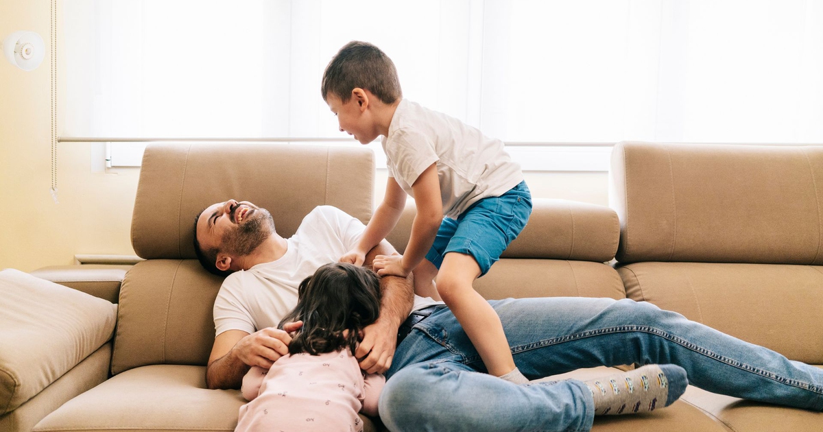 Festa del papà, storie di paternità attiva e consapevole - LifeGate