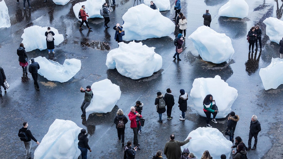 Blocks of Arctic ice are melting in the heart of London - LifeGate