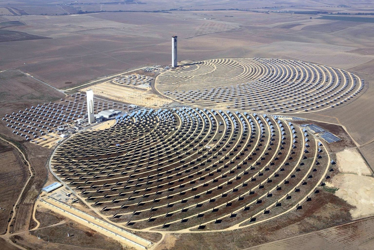 The world’s 7 most beautiful solar farms - LifeGate
