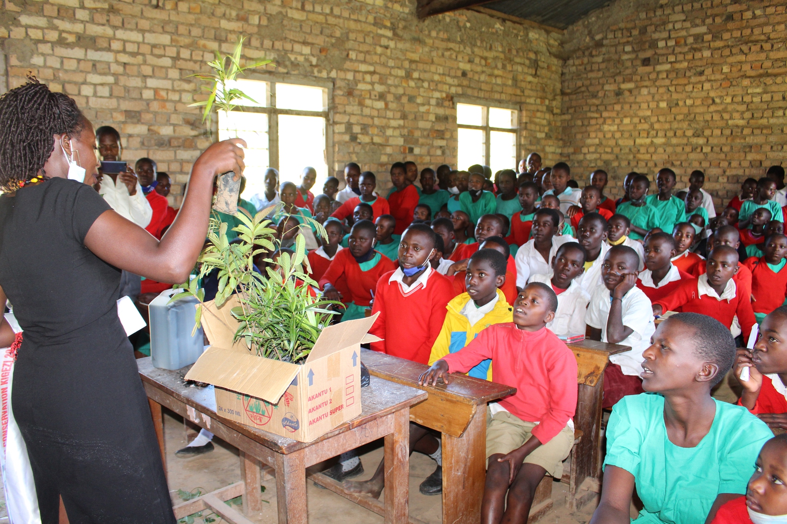 Climate activist Mourine Asiimwe is fighting to reforest Uganda - LifeGate