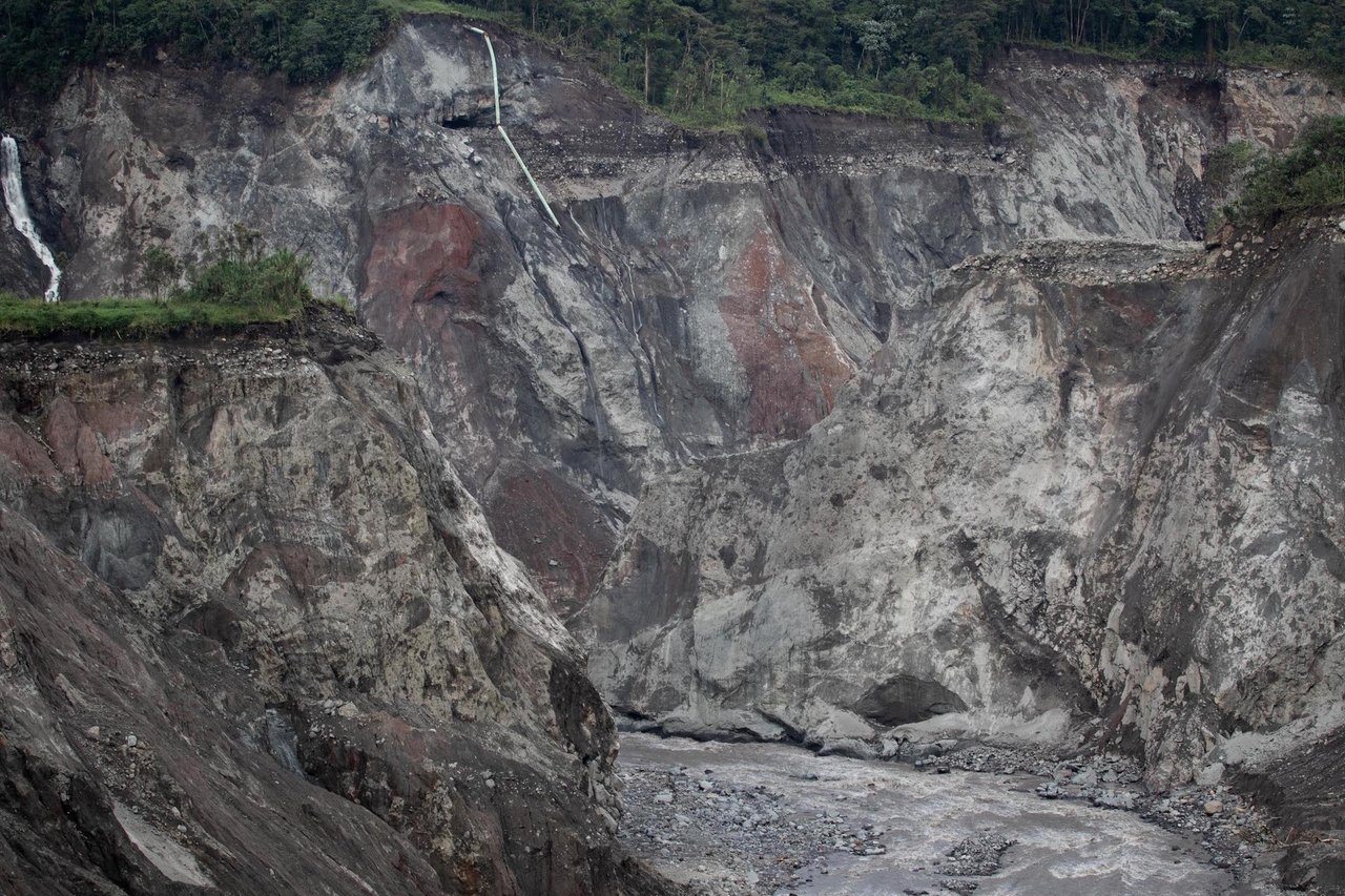 Months after an oil spill in the Ecuadorian Amazon, the Kichwa's water ...