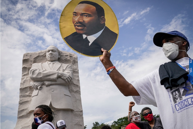 Le foto di chi ha marciato su Washington 57 anni dopo Martin Luther King