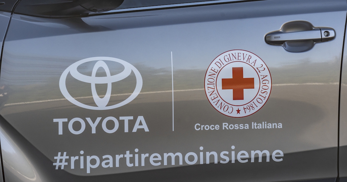Emergenza Covid-19, da Toyota una flotta di auto per la Croce Rossa ...