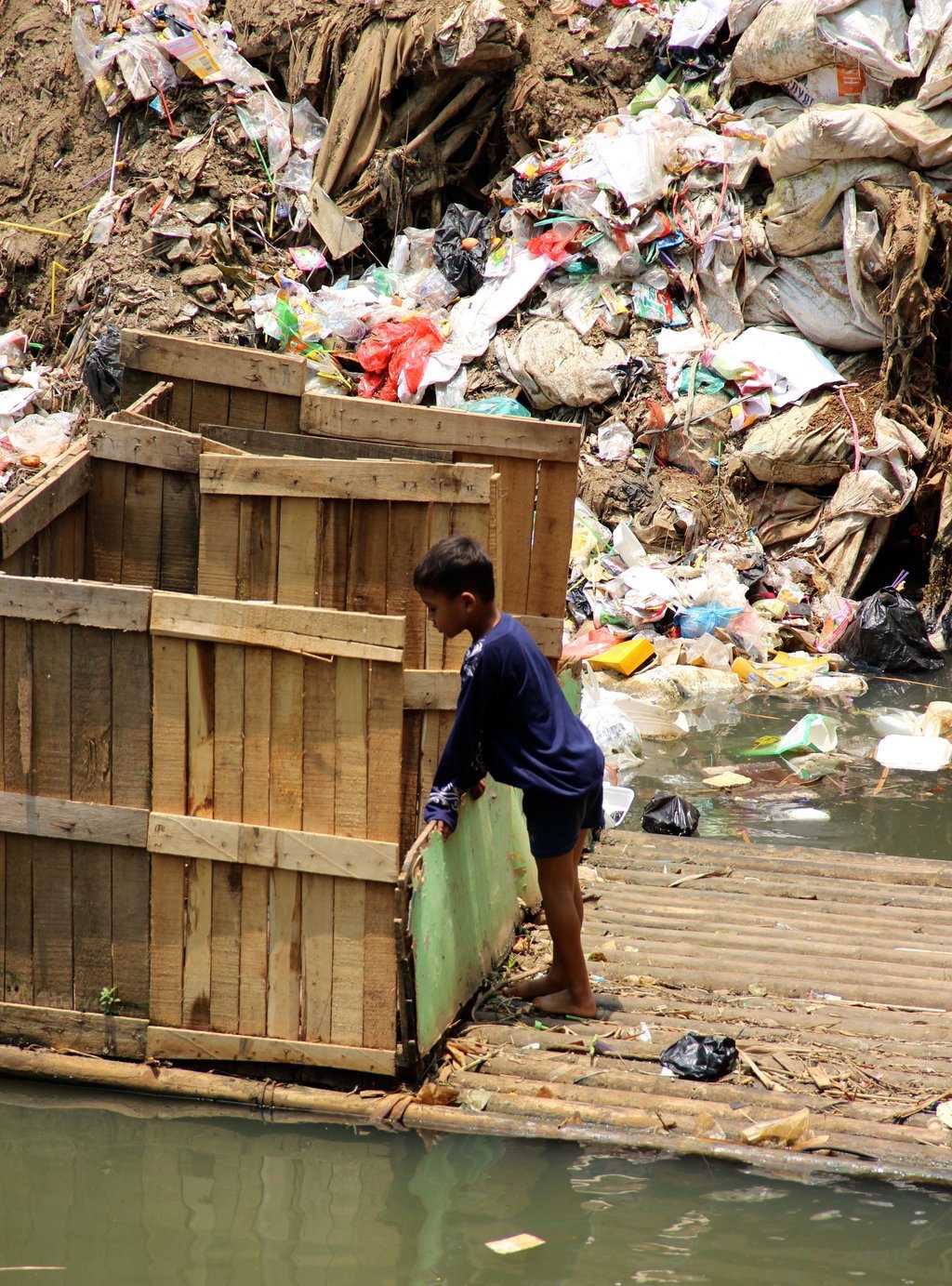 Watch the documentary on how floods caused by climate change affect ...