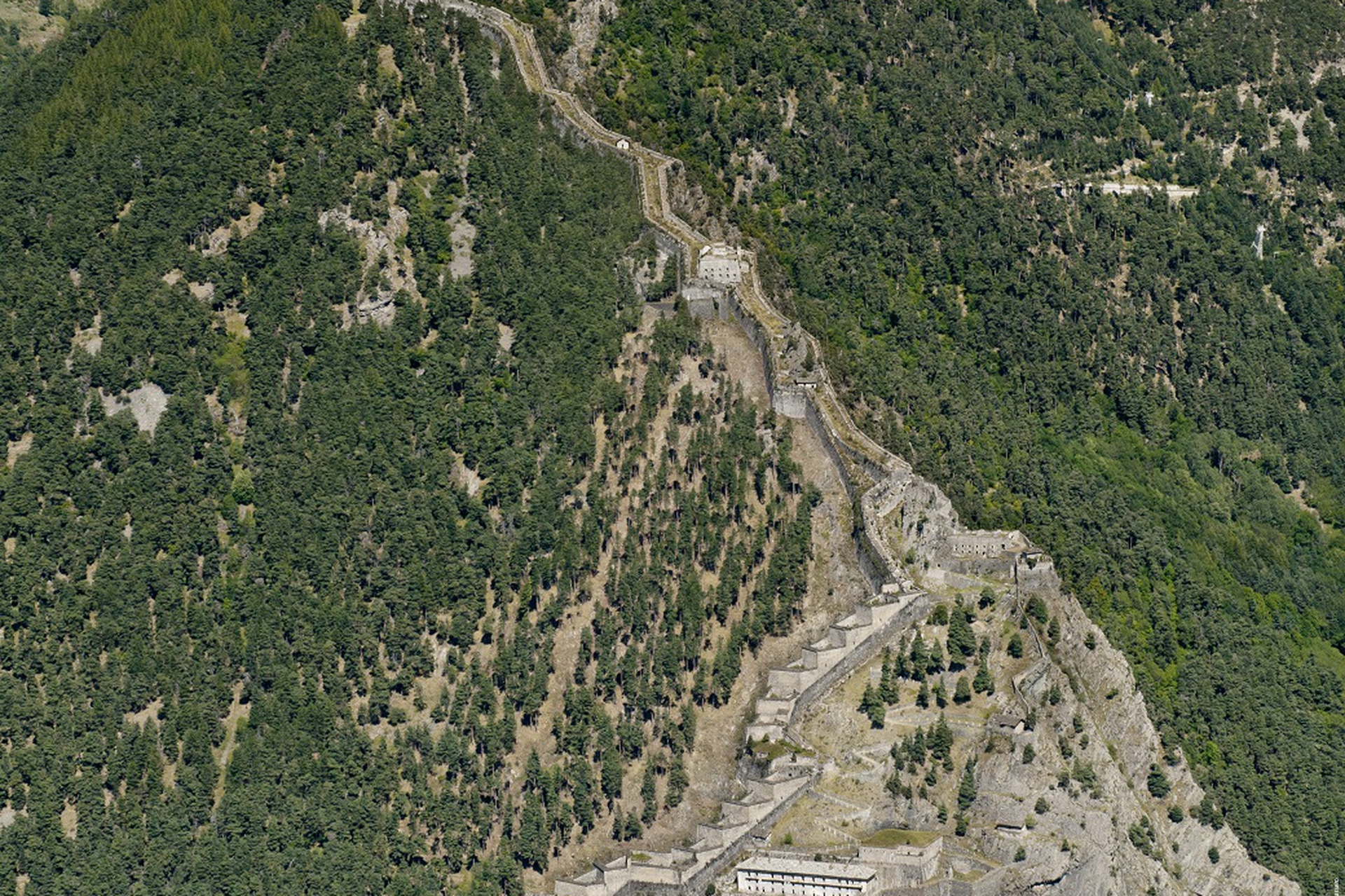 Forte di Fenestrelle, il fascino senza tempo della più grande fortezza ...