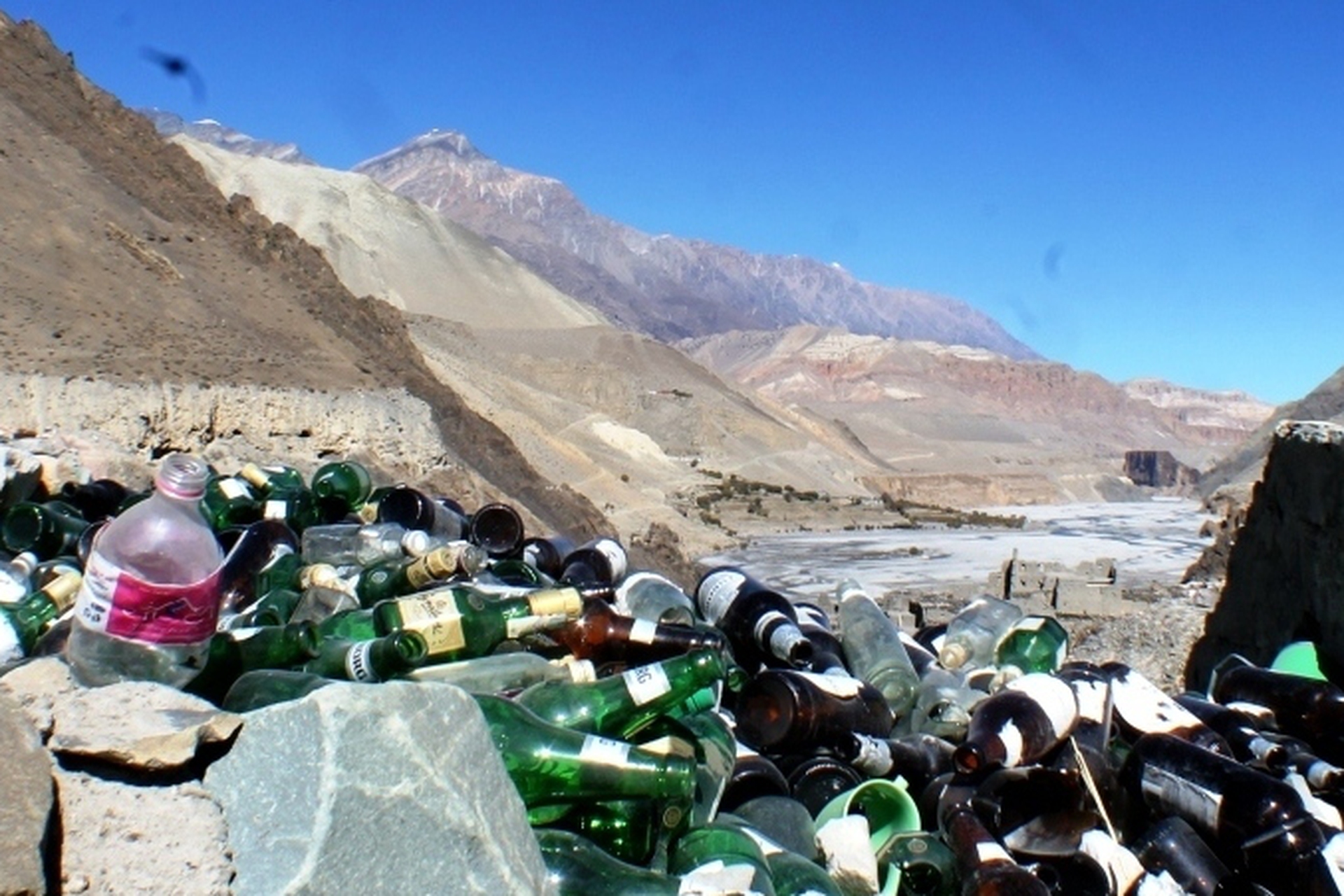 Mount Everest is the world's highest garbage dump: why sustainable ...